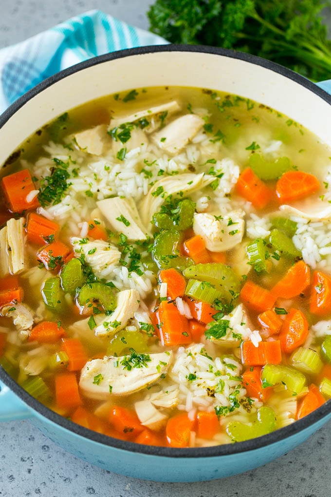 How to cook chicken and rice soup?