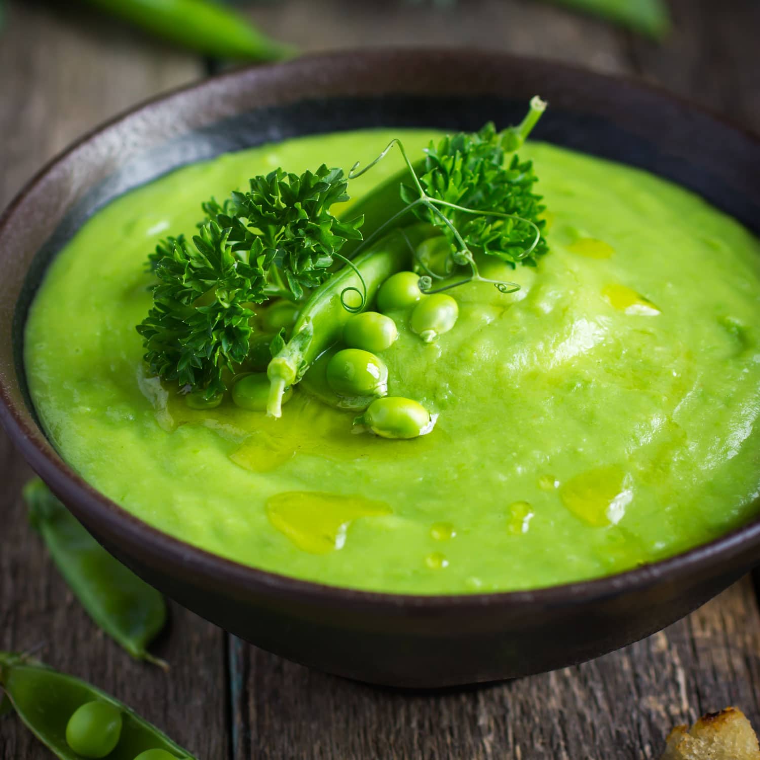 How to cook frozen peas and cream soup?