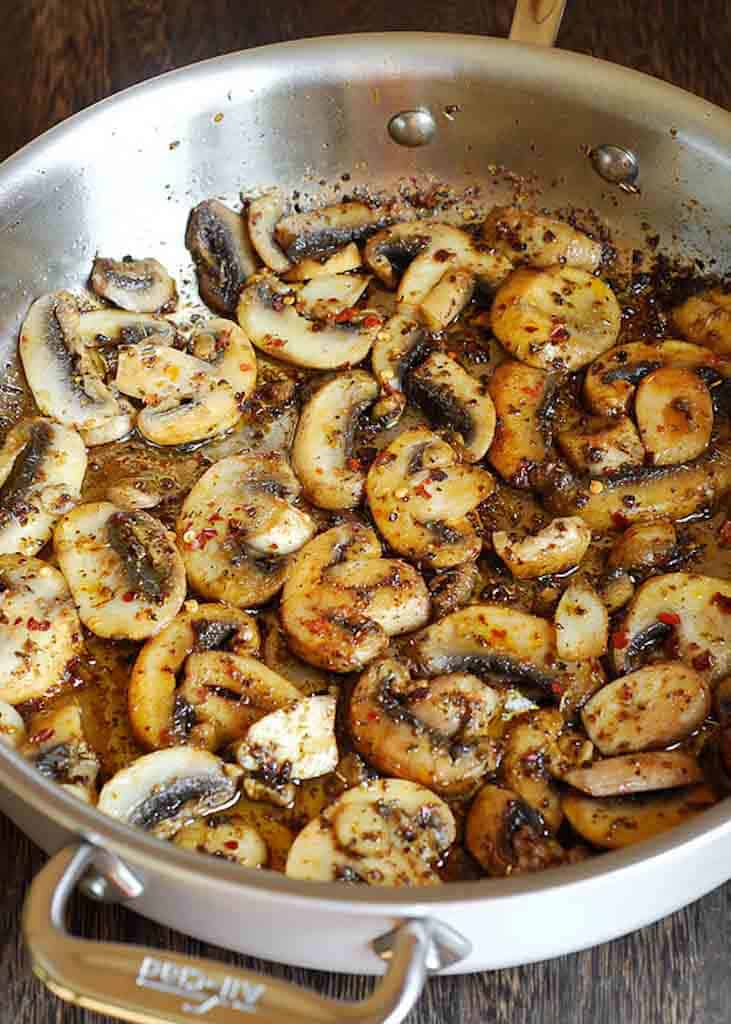 How to cook prawns on the stove?