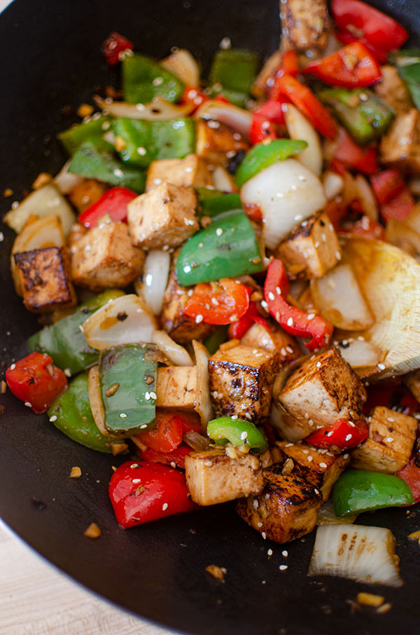 How to cook tofu and peppers?