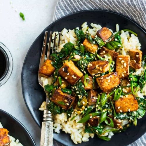 How to cook tofu in a wok?