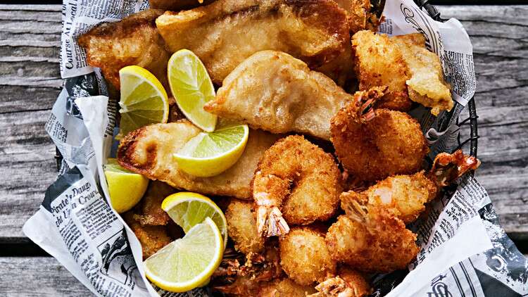 How to host a fish fry?