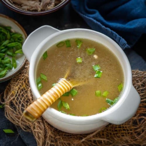 How to make clear soup with bones?