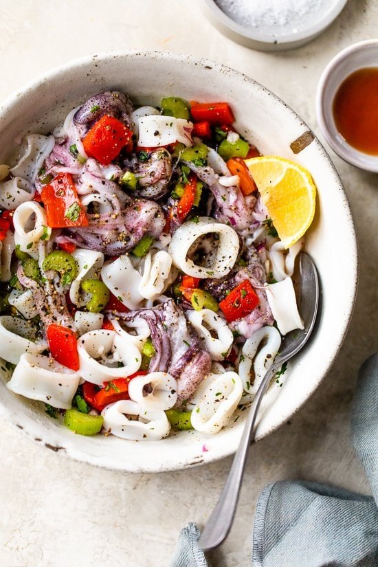 How to prepare a squid salad?