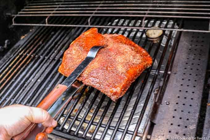How to reheat a brisket on a gas grill?