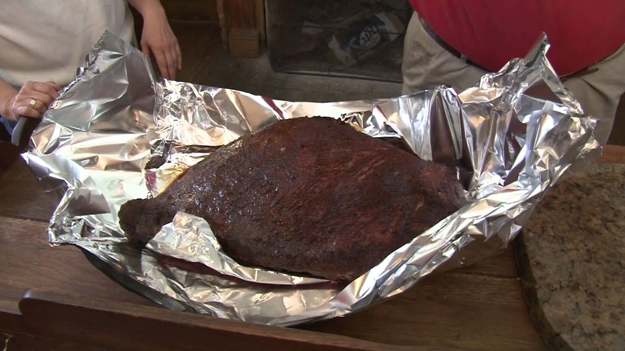 How to wrap a brisket in aluminum foil?