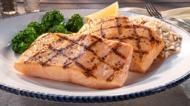 How would you describe Atlantic salmon at Red Lobster?