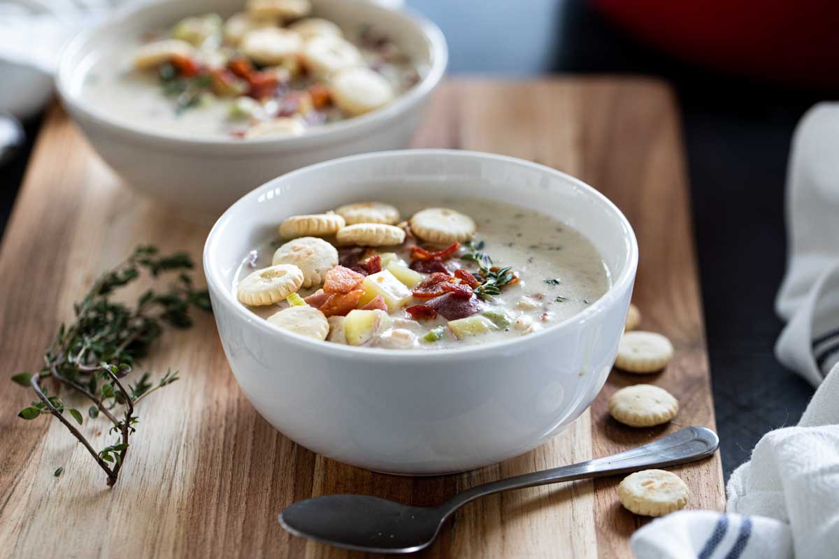 How would you describe the taste of clam chowder?