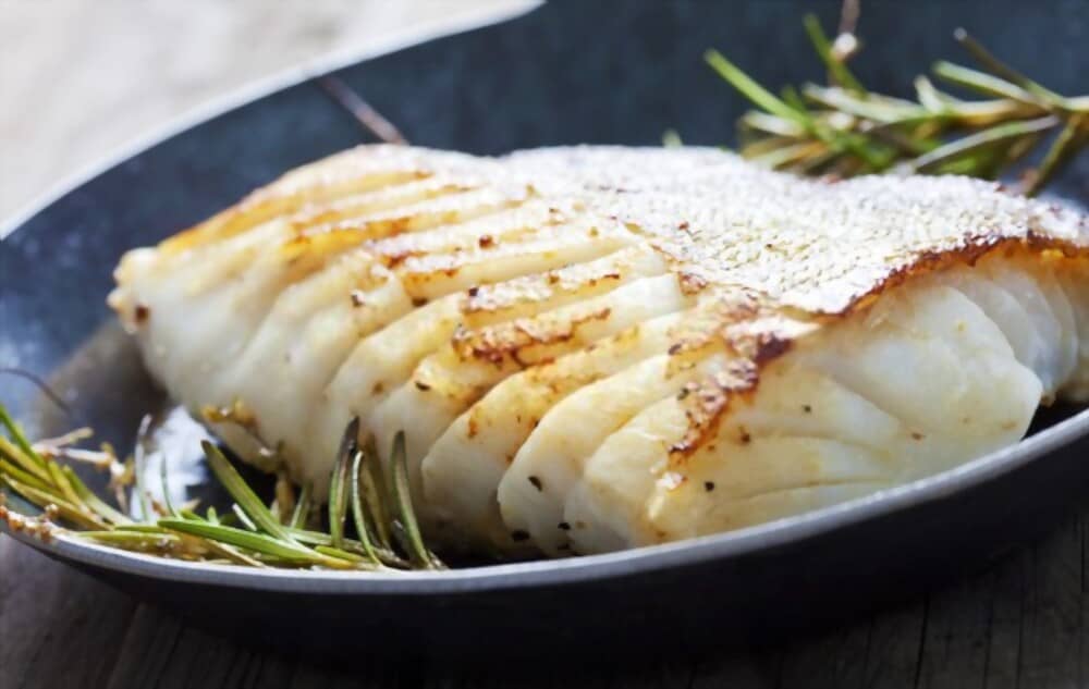 How would you describe the taste of cod?
