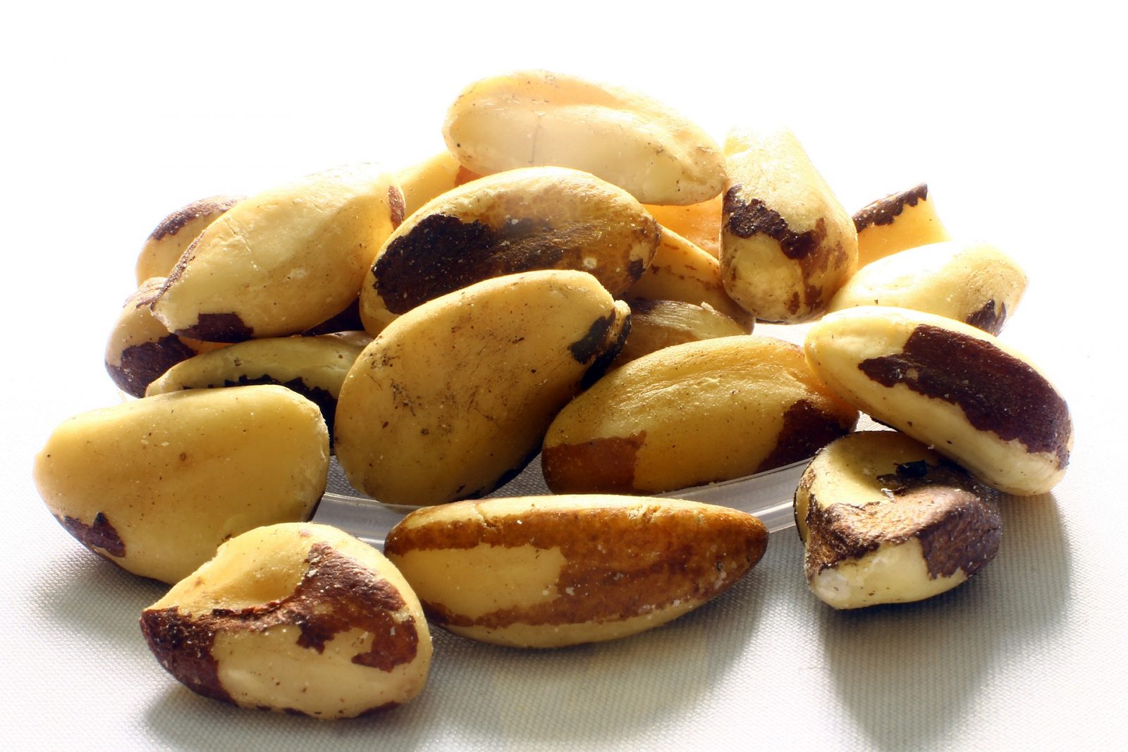 Is 2 Brazil nuts a day too much selenium?