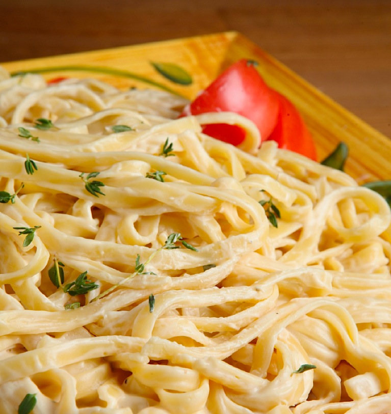 Is Alfredo sauce American or Italian?