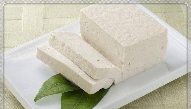 Is bean curd high in uric acid?