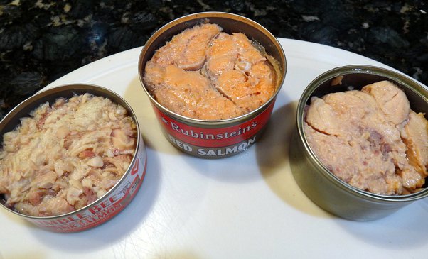 Is canned salmon dyed?