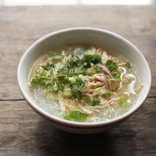 Is chicken noodle soup a clear soup?