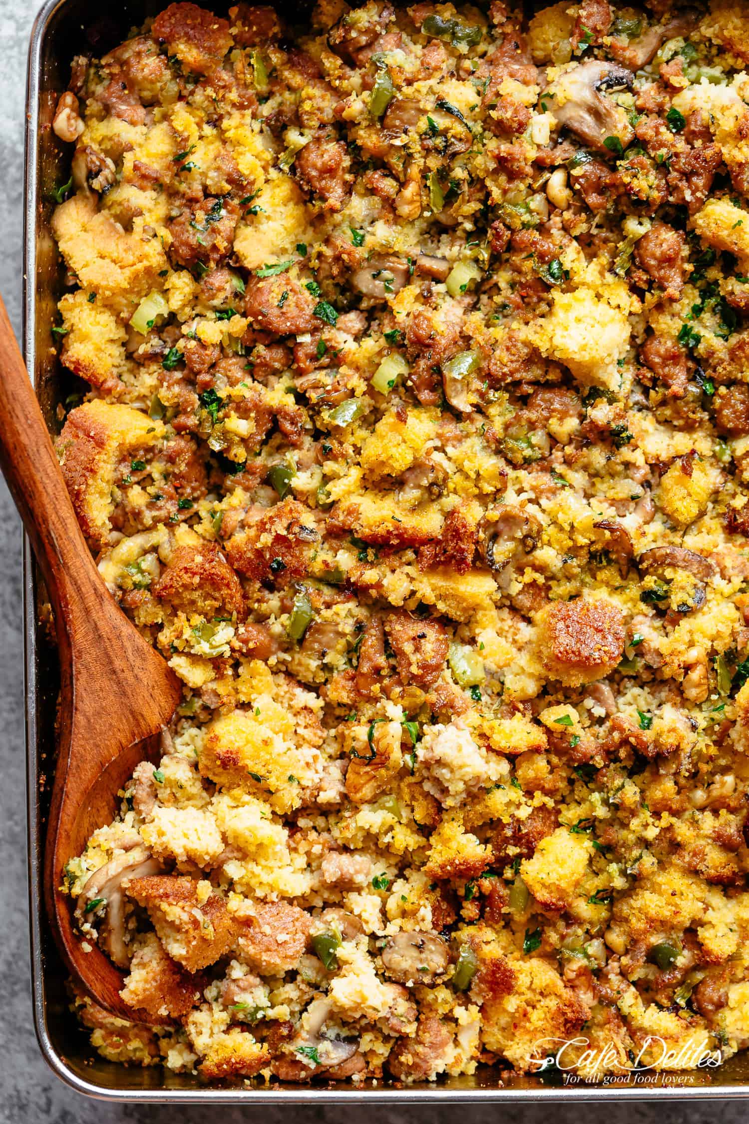 Is cornbread dressing supposed to be mushy?