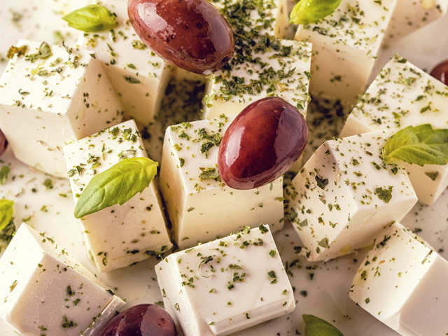 Is Feta cheese an inflammatory food?