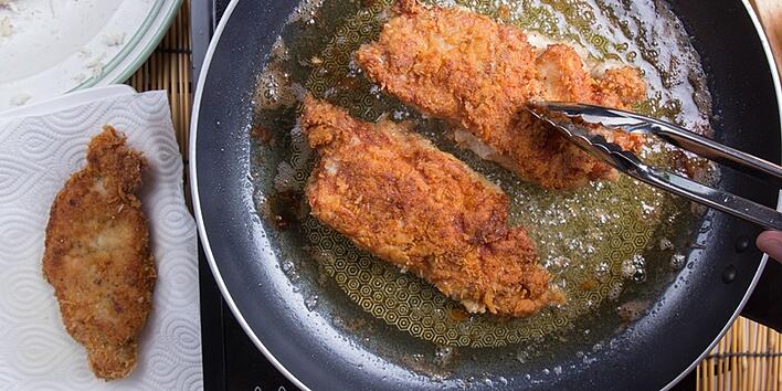 Is fish fried in extra virgin olive oil healthy?