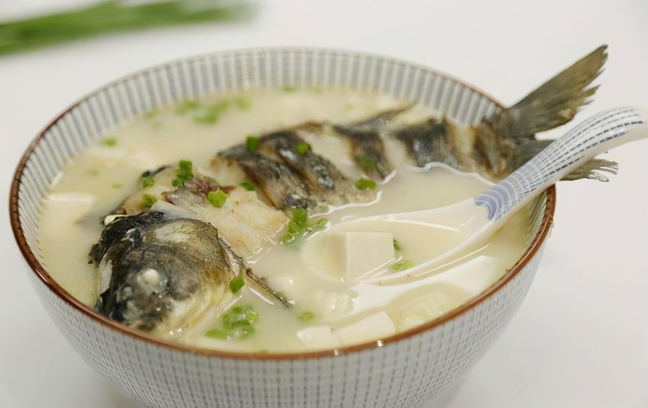 Is fish soup good for pregnant woman?
