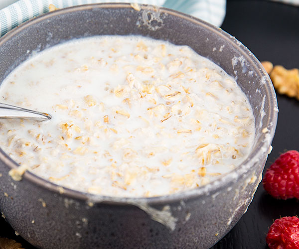 Is it bad to make oatmeal in the microwave?