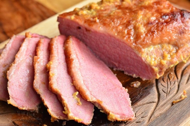 Is it better to bake or boil corned beef?