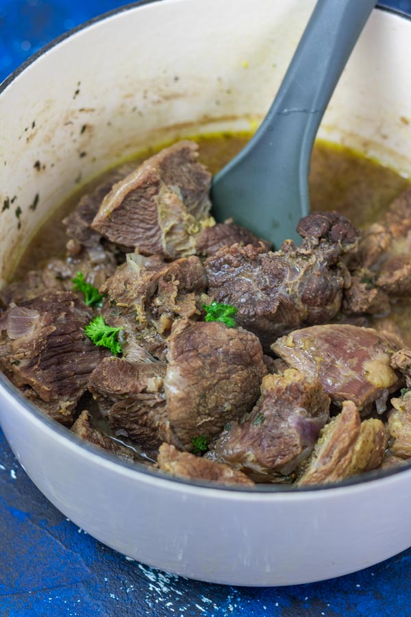 Is it better to boil or boil beef?