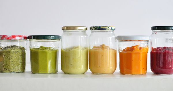 Is it better to freeze soup in glass or plastic?