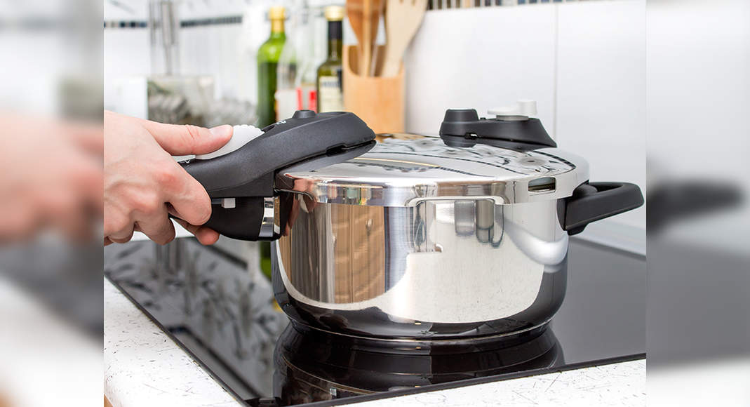 Is it healthy to cook food in pressure cooker?