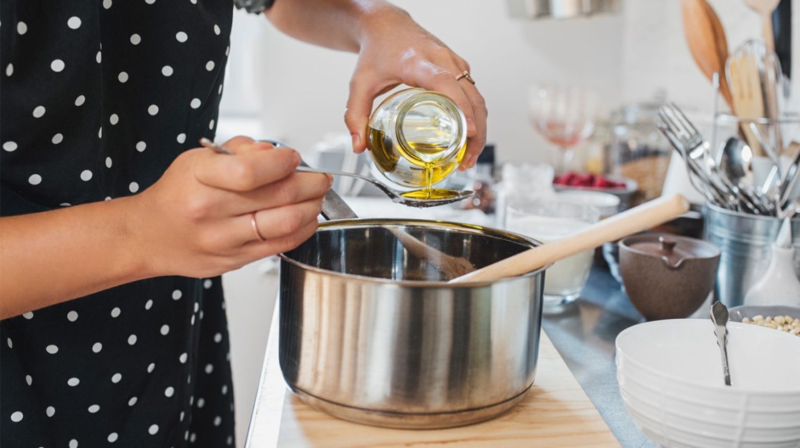 Is it healthy to cook with vegetable oil?