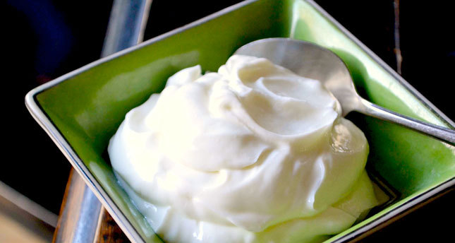 Is it healthy to eat natural yogurt everyday?