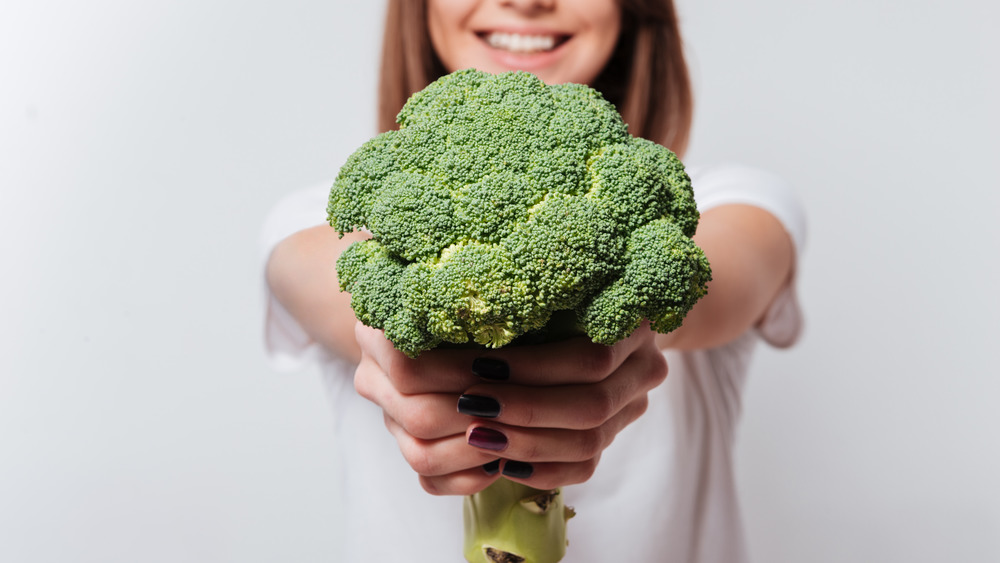 Is it OK to eat a lot of broccoli?