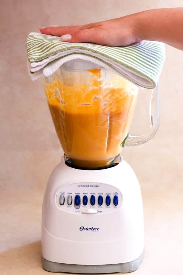 Is it OK to put hot soup in blender?