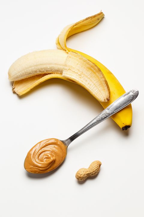 Is it okay to eat a banana before running?