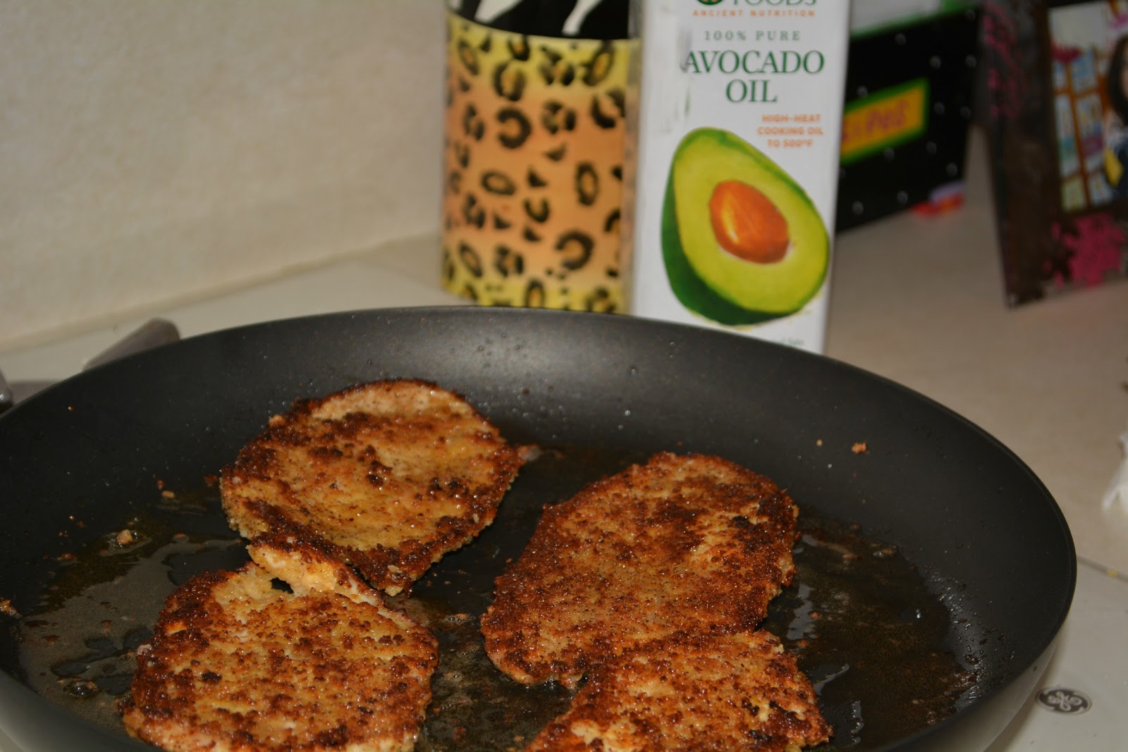 Is it okay to fry chicken in avocado oil?