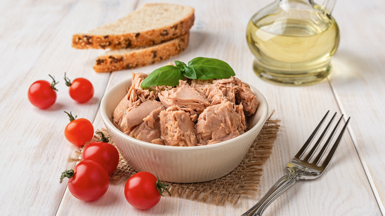 Is it safe to eat canned tuna everyday?