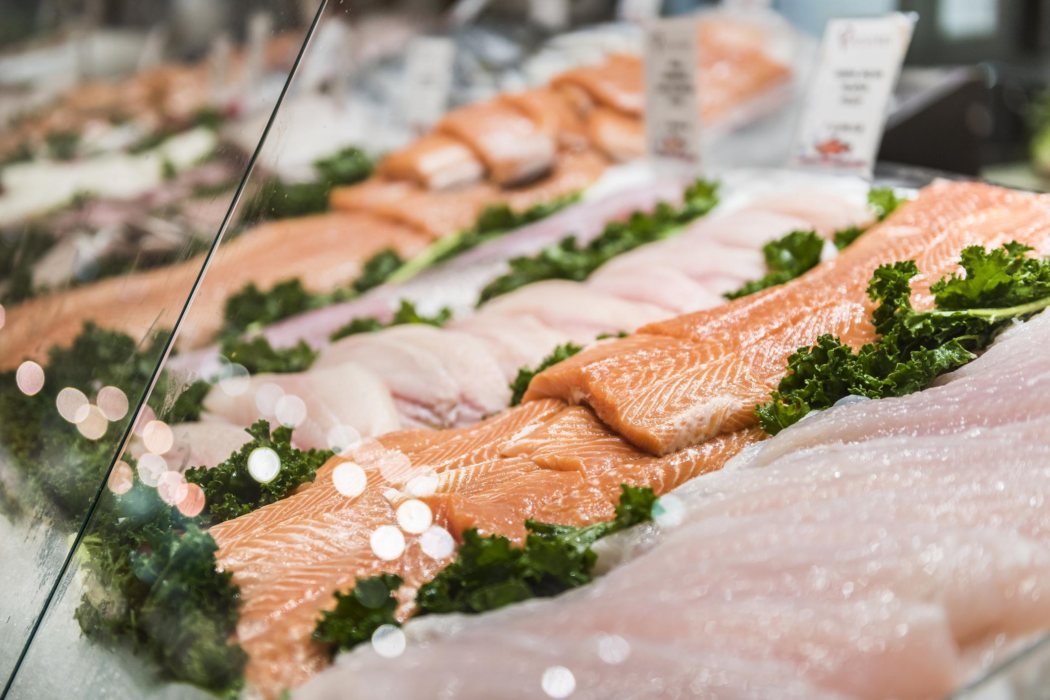 Is it safe to eat fish from supermarkets?