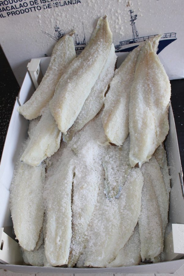 Is it safe to eat salted fish raw?