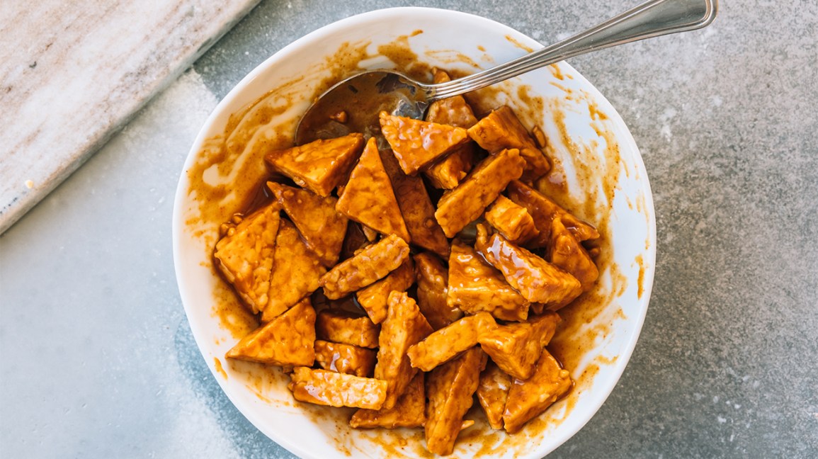 Is it safe to eat tempeh daily?