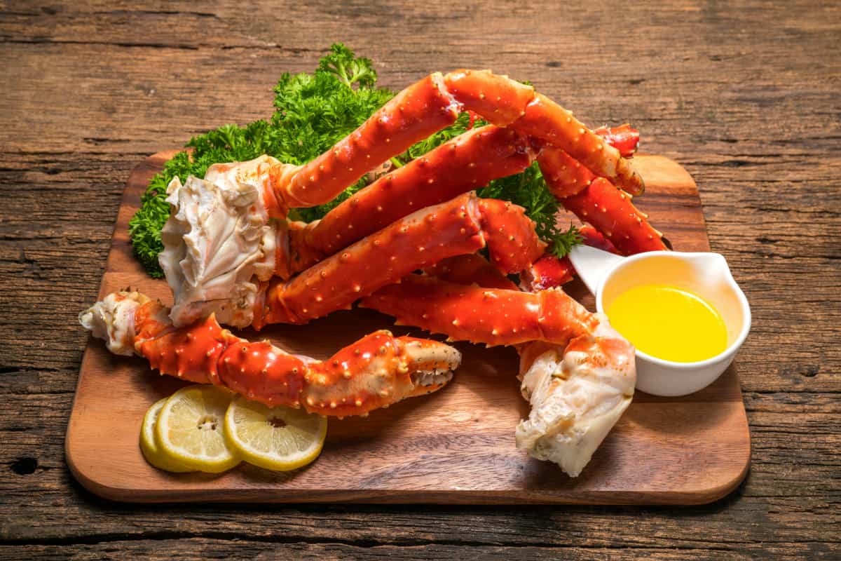 Is it safe to reheat cooked crab?