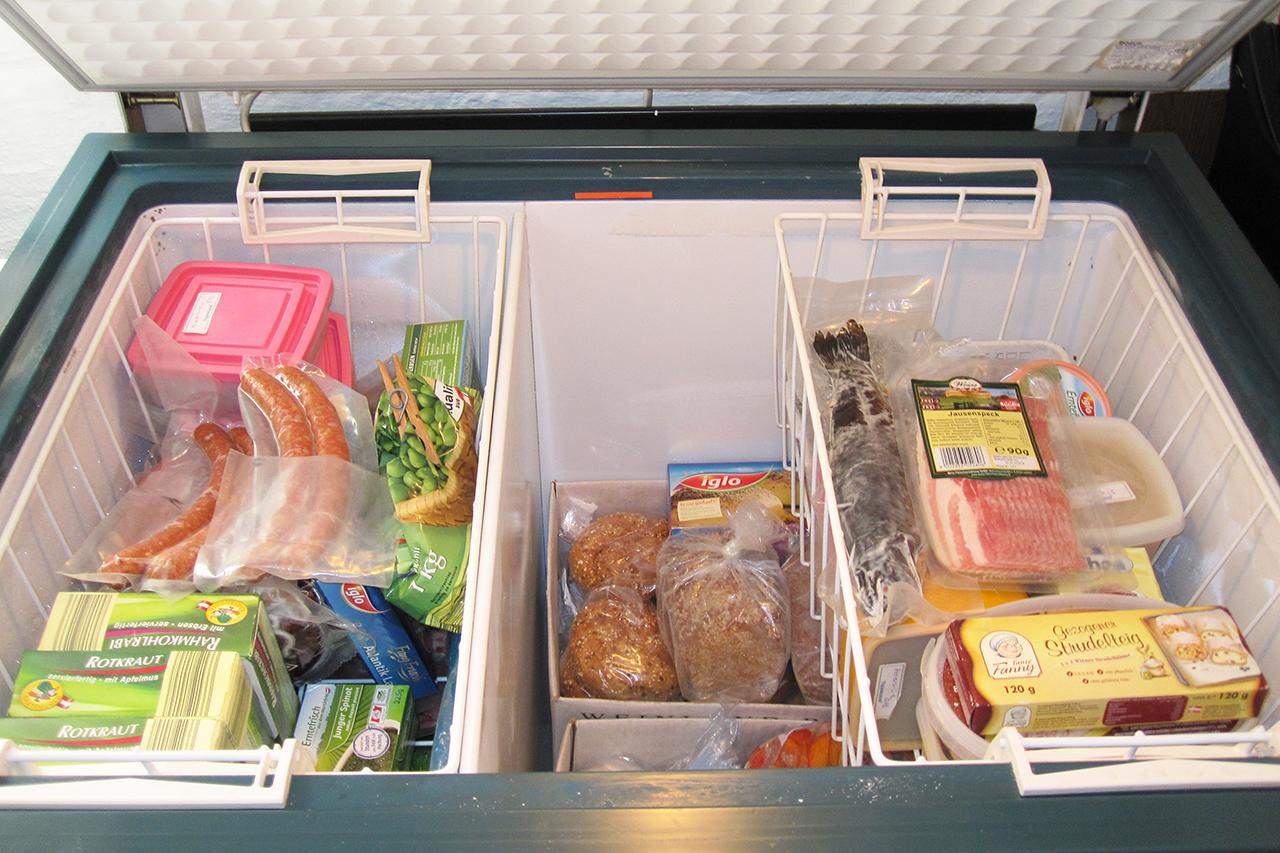 Is it safe to store frozen food in a deep freezer?