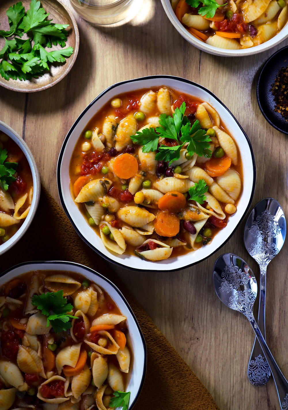 Is minestrone a cold soup?