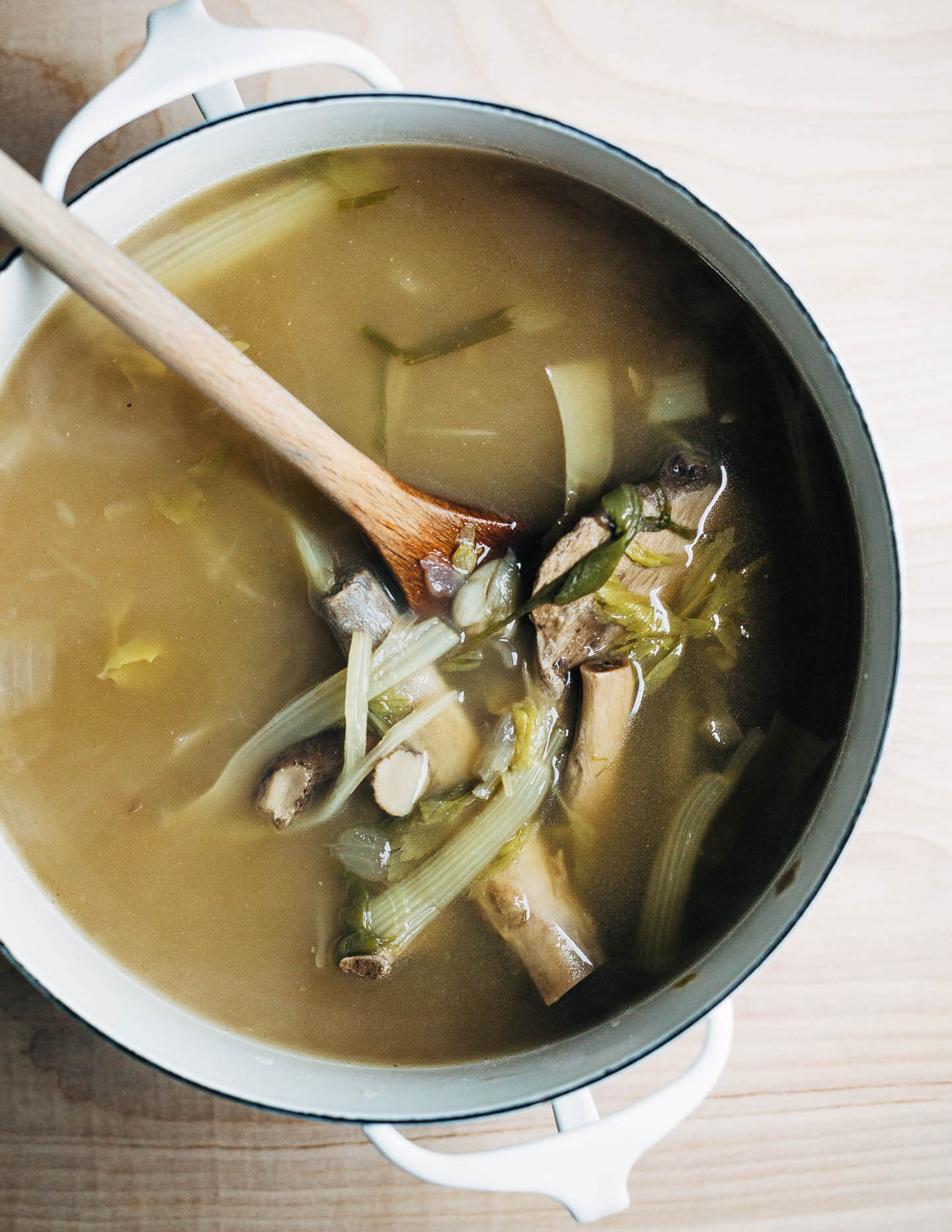 Is pork broth a thing?