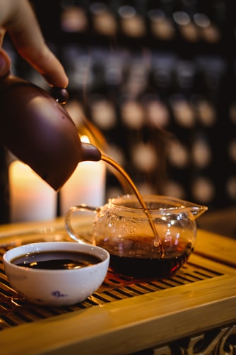 Is pu-erh stronger than coffee?