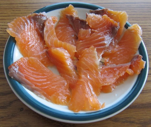 Is raw salmon tasty?