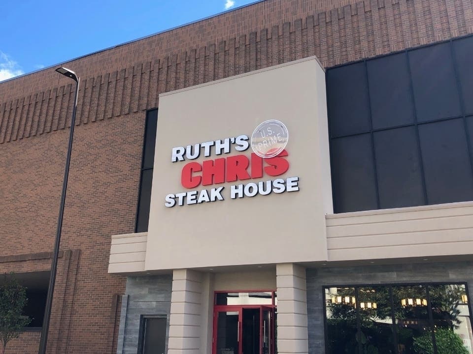 Is Ruth Chris coming to Short Hills Mall?