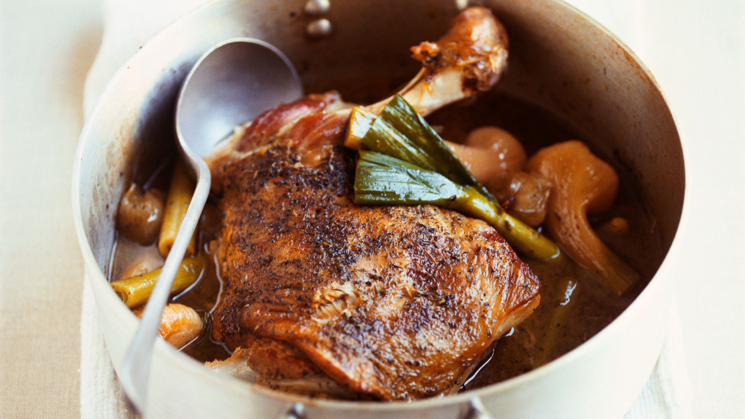 Is Slow cooking dry or moist?