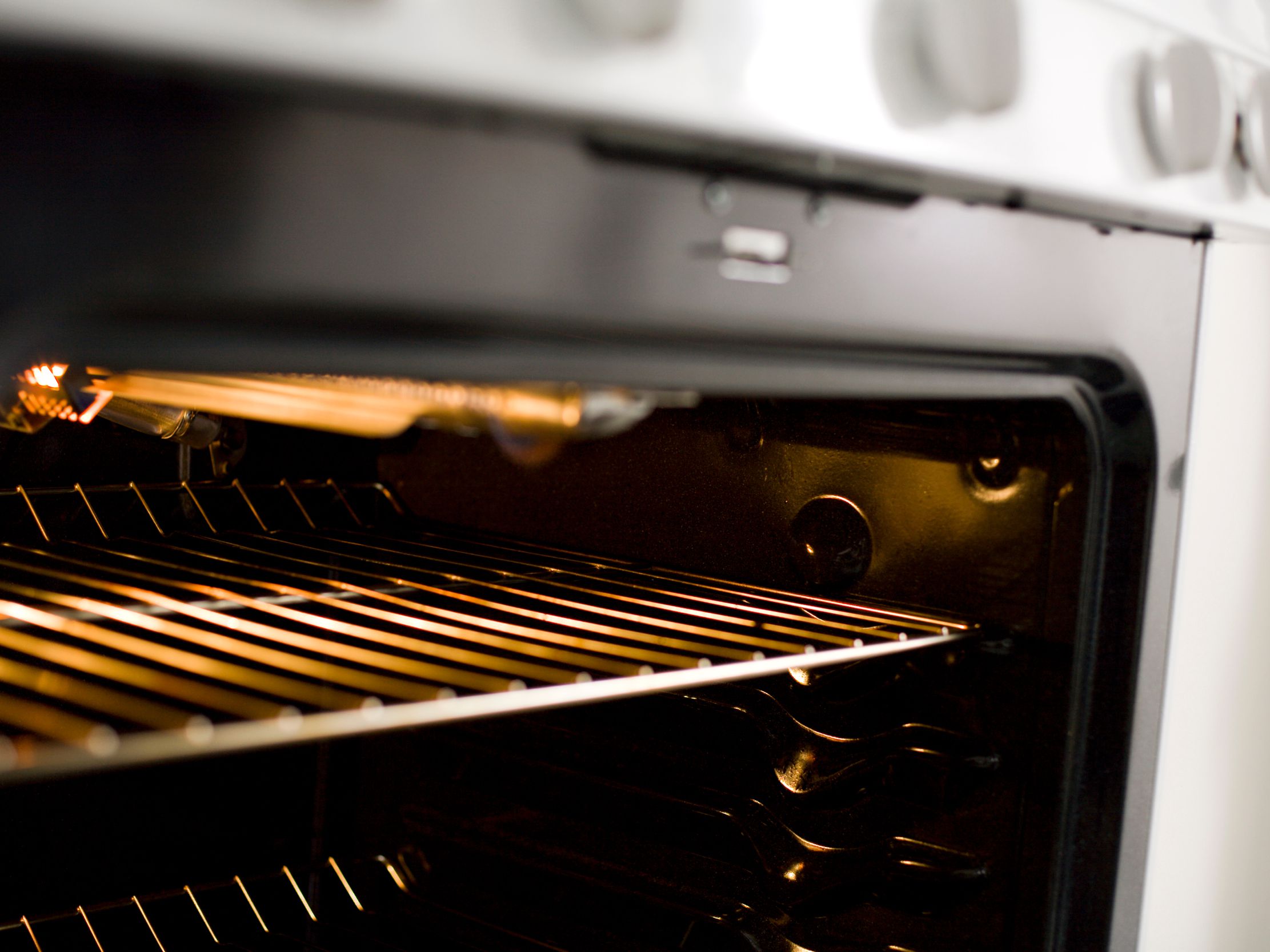 Is the broiler the hottest setting in the oven?