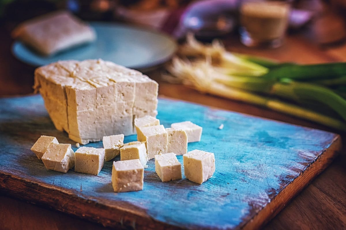 Is tofu eaten warm or cold?