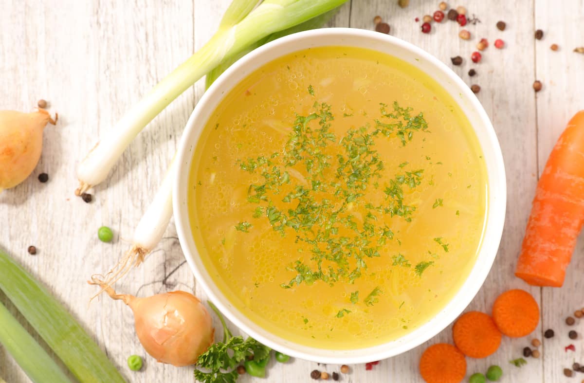 Is vegetable stock healthier than chicken stock?