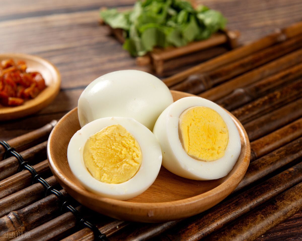 Should I stop eating eggs if I have high blood pressure?