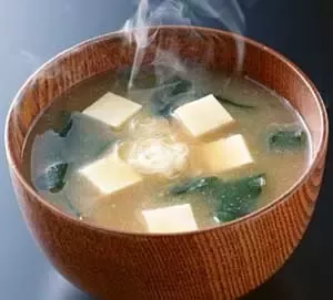Should miso be boiled?